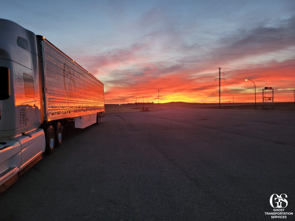 🌅 Another day begins in Kindersley with Ghost Transportation!